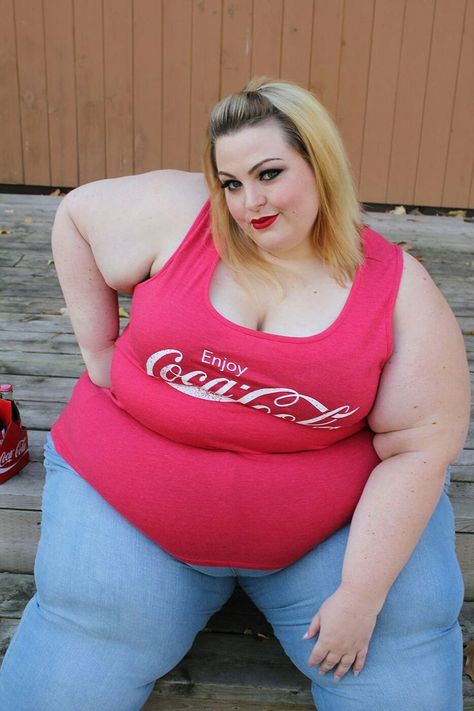 Pin By Zachary Mckillip On Ssbbw Tank Top Fashion Fashion Plus Size Girls