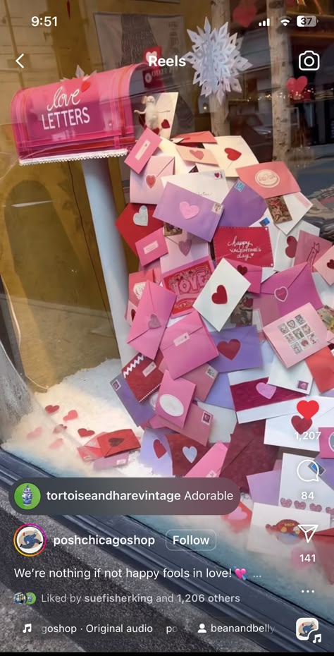 Valentine Retail Window Display Ideas Valentine Retail Window Display Ideas