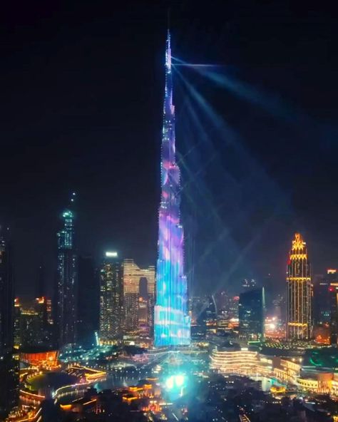 Burj Khalifa Curtain Wall, Dubai Burj Khalifa Curtain Wall, Dubai