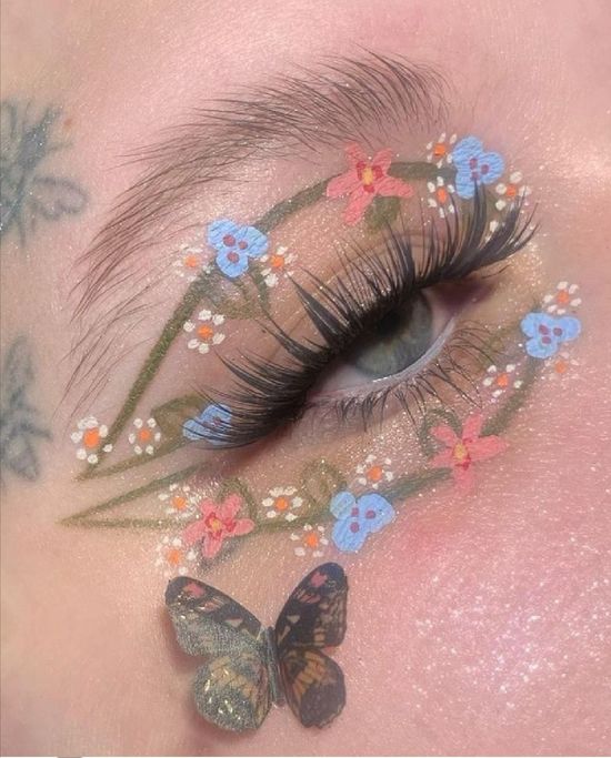 Pin By Moriah On Vibes Simple Makeup Eye Makeup Makeup Routine