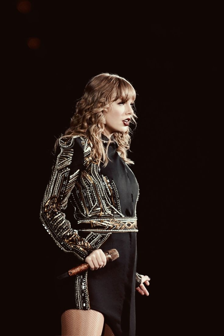 Rep Tour Lockscreen Dont Blame Me Live Taylor Swift Wallpaper