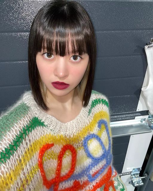 Nmixx Lily 엔믹스 릴리 On Instagram Nmixx Lily Lilym Swiftie Lily 🖤🌷 Lily Pretty And Cute