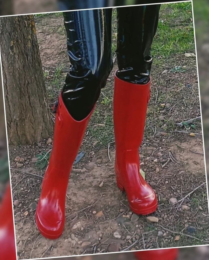 Pin By Eero Pekkala On Kumisaappaat Rubber Boots Hunter Boots Boots