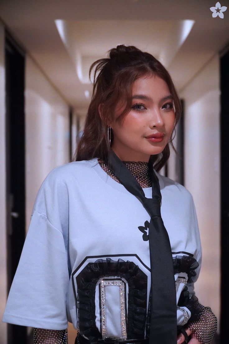 Bini Colet In 2024 Tiktok Style Pretty Brunette Pretty People