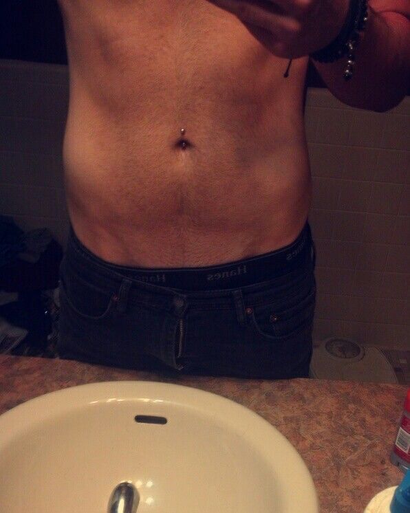 D Man Navel Piercing So Underrated Navel Piercing Mens Piercings Belly Piercing
