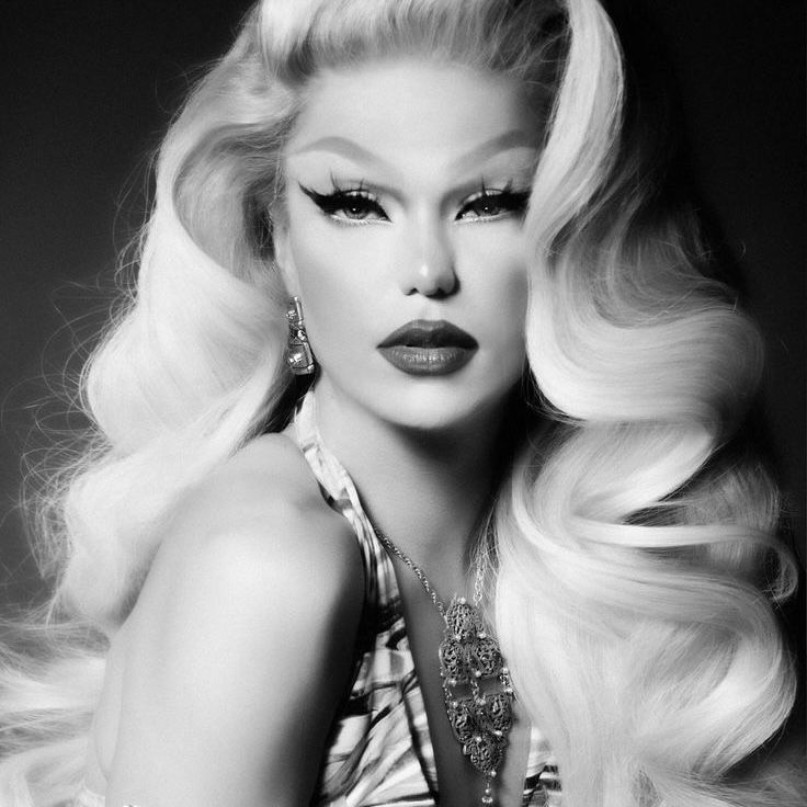 Pin By Explore Me On Halloween In 2024 Hollywood Hair Hollywood Glam Hair Glam Hair