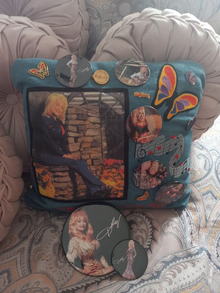 Pin de Jonathan en Dolly Parton Collectibles Pin de Jonathan en Dolly Parton Collectibles
