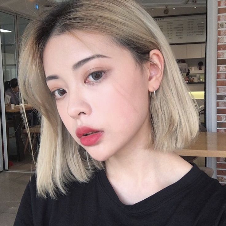 Ulzzang Makeup Kbeauty Blonde Asian Hair Blonde Hair With Bangs