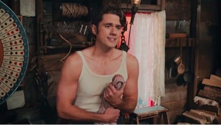 Aaron Tveit Schmigadoon 2021 Aaron Tveit Aaron Moulin Rouge