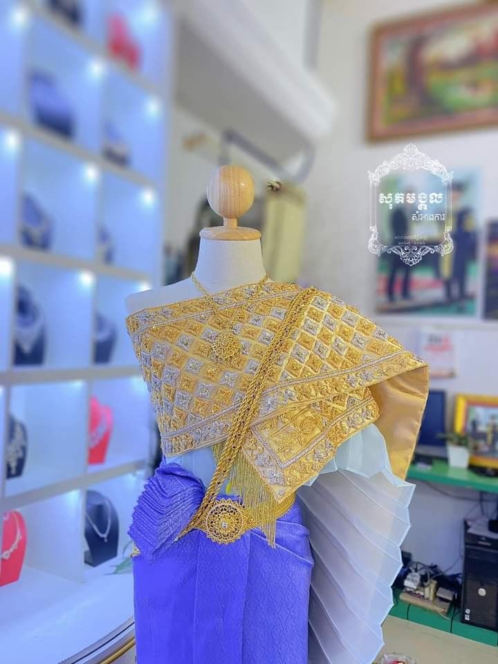 🇰🇭 Cambodia 🇰🇭 Khmer traditional wedding dress Khmer Sbai/ ស្បៃខ្មែរ ... 🇰🇭 Cambodia 🇰🇭 Khmer traditional wedding dress Khmer Sbai/ ស្បៃខ្មែរ ...