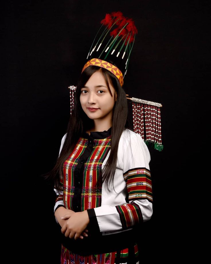Beautiful Mizo Girl In Traditional Attire Mizoram Fashion Mizoram
