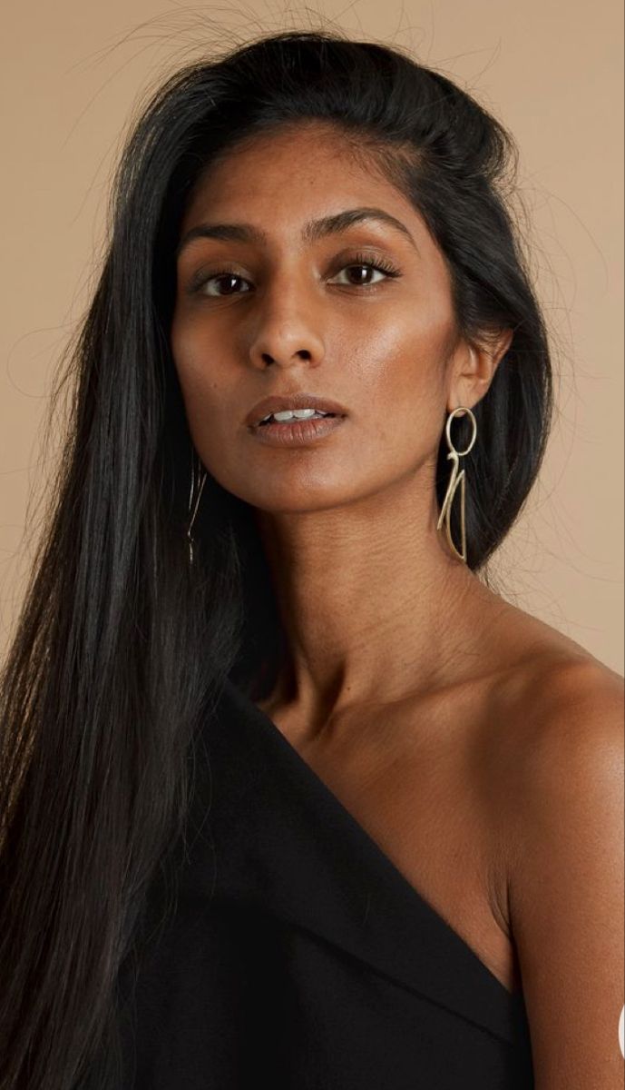 Pin By Underthestarsoverthesea On Southern Asia In 2024 Portrait Beautiful Dark Skin