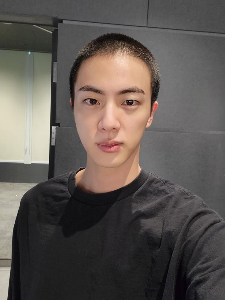 Military Service Bald Wwh Hot Cute Selca Selfie Seokjin Kim Seokjin Namjoon Hoseok Taehyung