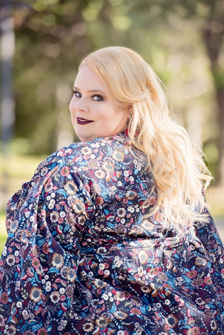 Account Suspended In 2025 Full Figure Fashion Curvy Woman Plus Size Fashion