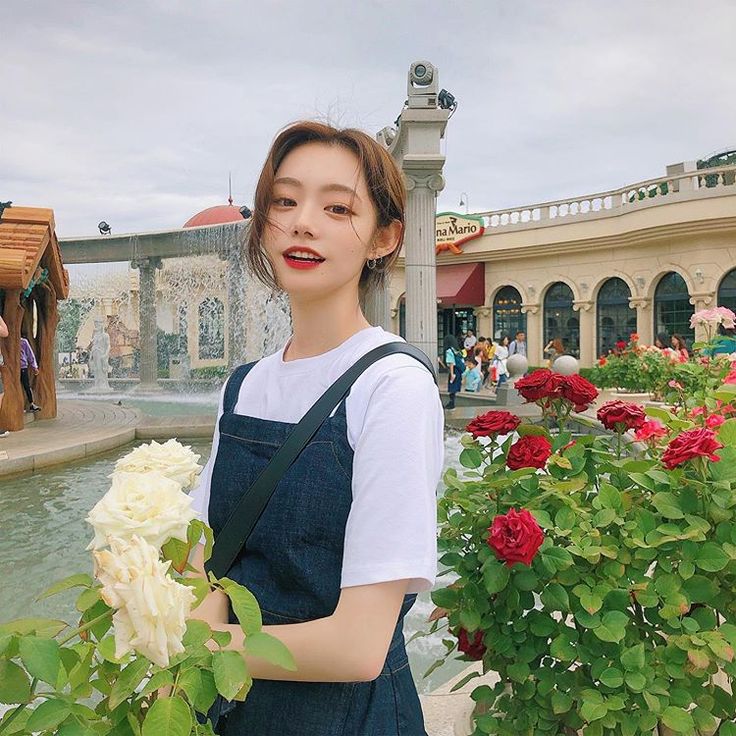 김선우 On Instagram 환상의 나라 에버랜드는 지금 장미축제중 🌹 분홍빛 붉은빛 가득한 장미원에서 함께 즐겨요 넘나 예쁜것 에버랜드 장미