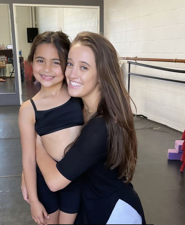 Pin By Madi Taylor On Ava Foley And The Fam In 2021 Famous Dancers Dance Company The Fam