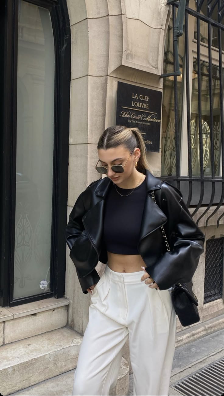 Pin De Yunuén Avila En Moda Moda De Ropa Ropa De Moda Ropa Estética