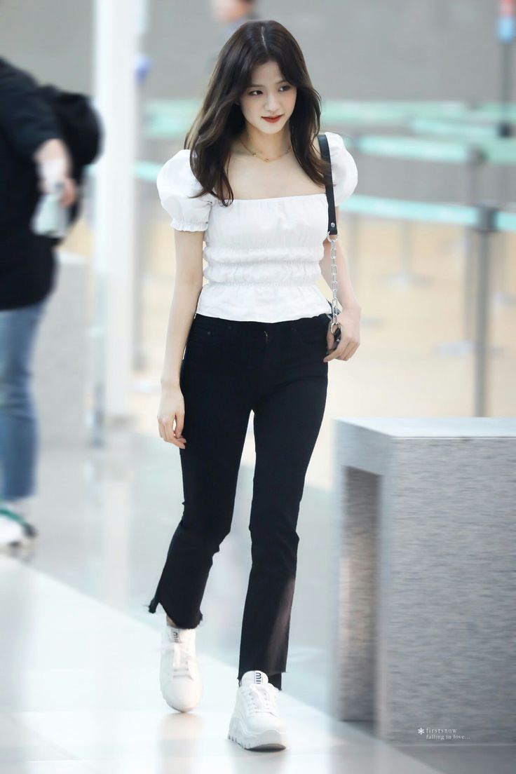 Ghim Của Jugu Trên Blackpink Jisoo Airport Style Thời Trang Trang