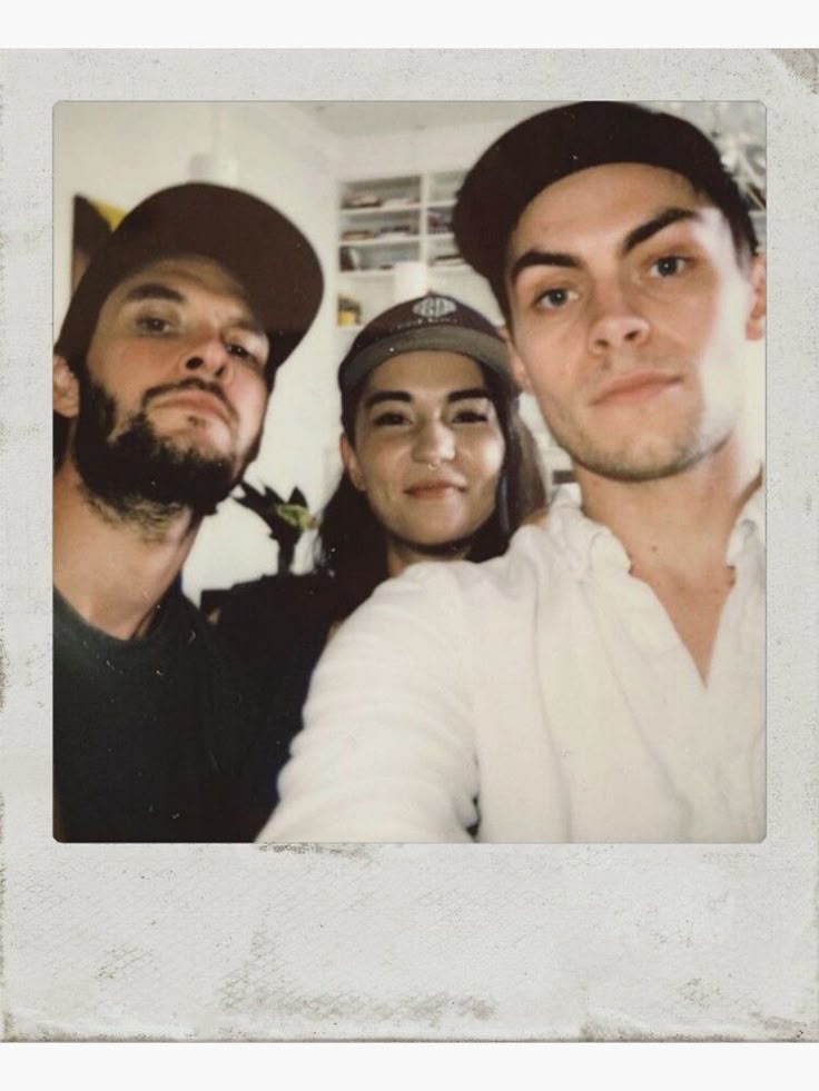 freddy carter jessie mei li ben barnes polaroid Sticker by lrsousx ... freddy carter jessie mei li ben barnes polaroid Sticker by lrsousx ...