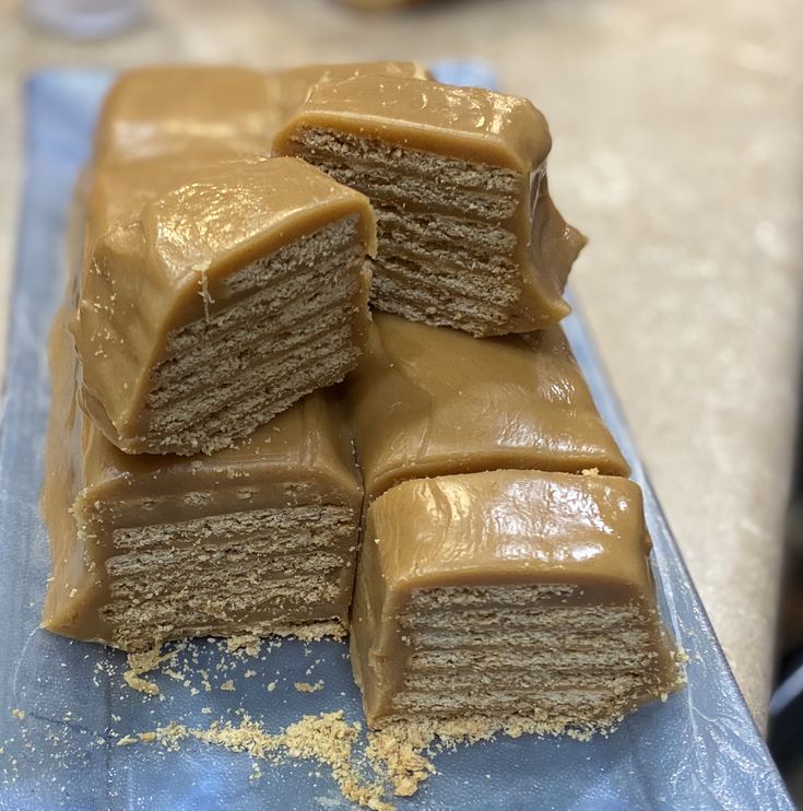 Kennedy Family Peanut Butter & Graham Cracker Stack Cake | How to stack ... Kennedy Family Peanut Butter & Graham Cracker Stack Cake | How to stack ...