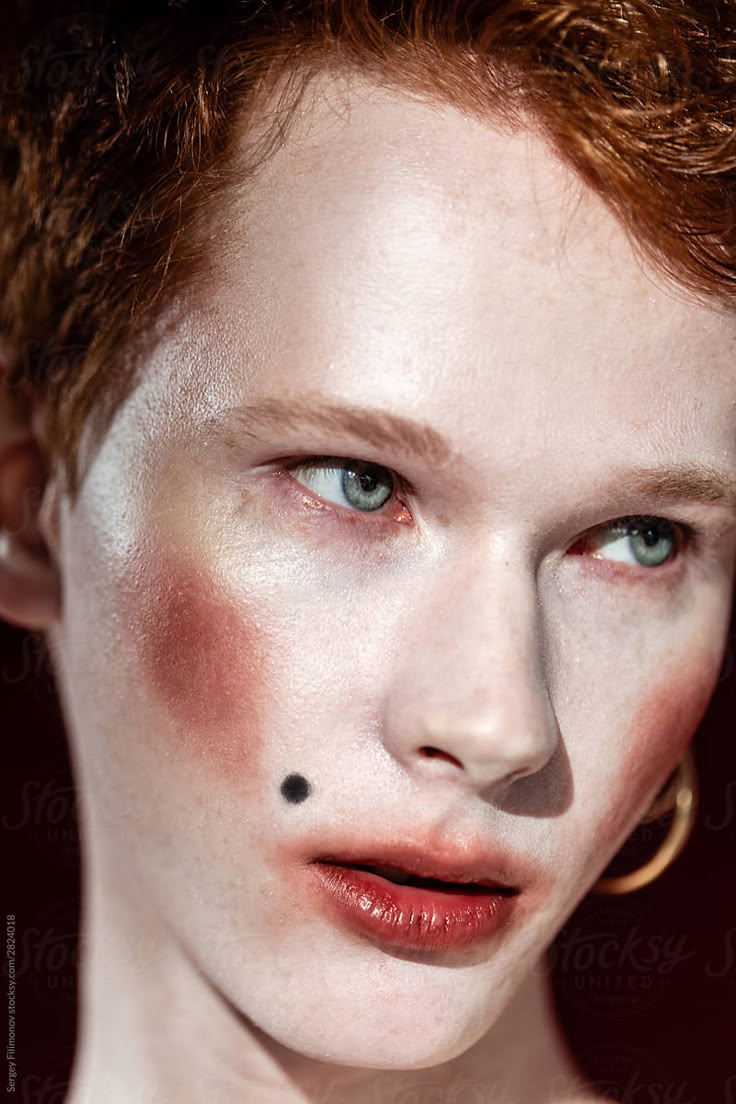 «male Portrait With Makeup Del Colaborador De Stocksy «sergey