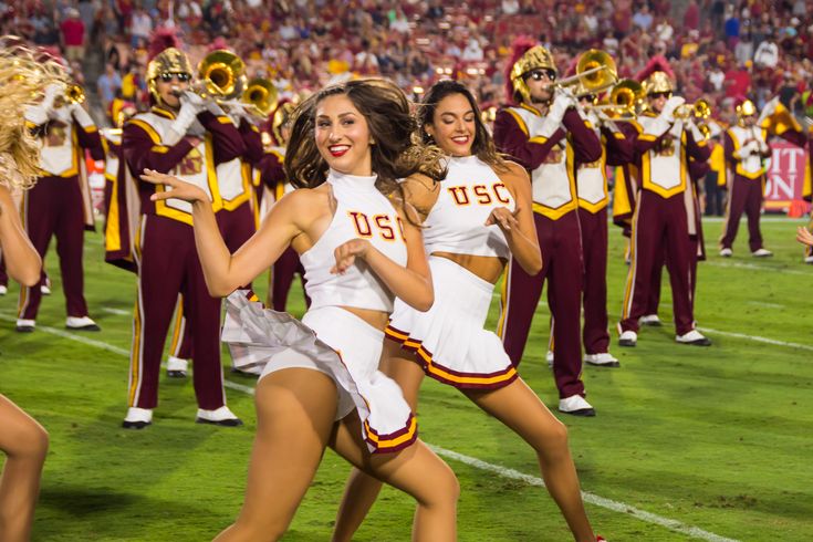 2017uscvsstanford0542 In 2022 Usc Cheerleading Women