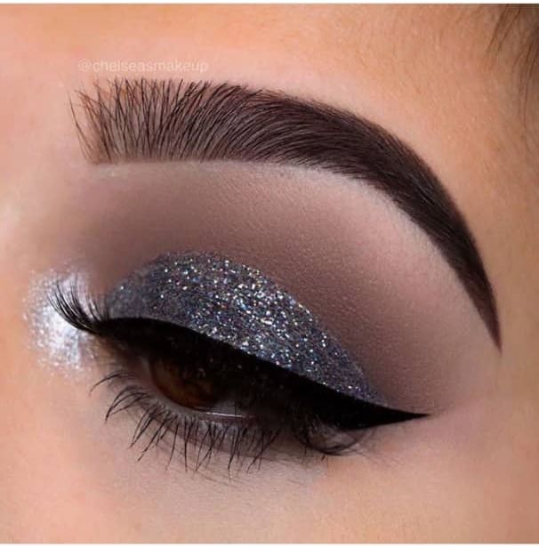 23 Fall Makeup Ideas The Glossychic Eye Makeup Gold Eyeshadow Palette Rose Gold Eyeshadow