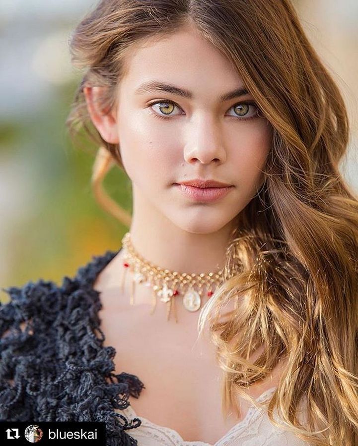 Celebridades Femeninas Por E Tvalens Sandra Orlow Una