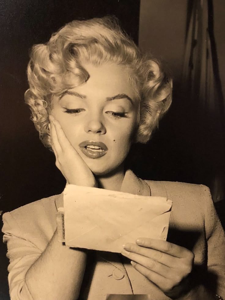 Marilyn Monroe Fashion Marilyn Monroe Photos Classic Hollywood Old