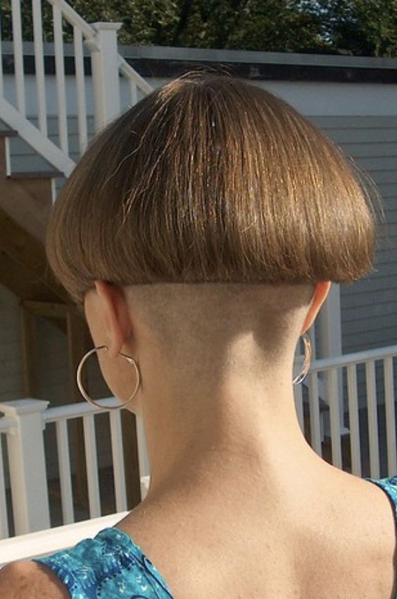 Short Hair Cuts Short Hair Styles Shaved Nape Bowl Cut Shearing Sex Appeal Tabitha