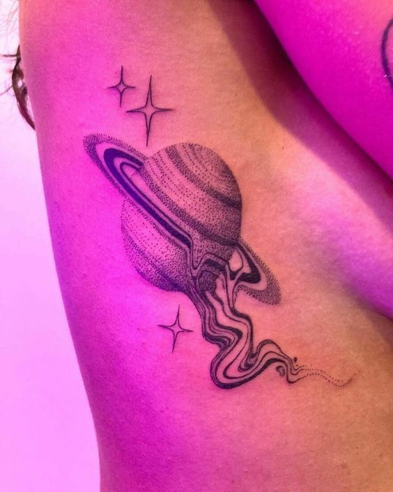 Saturn Tattoo On Ribs タトゥ タトゥー タトゥーデザイン