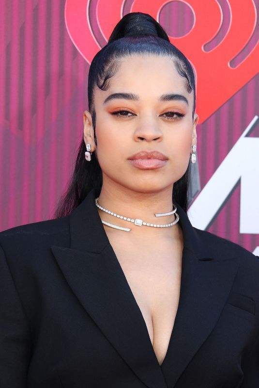 ️ella Mai Hairstyles Free Download