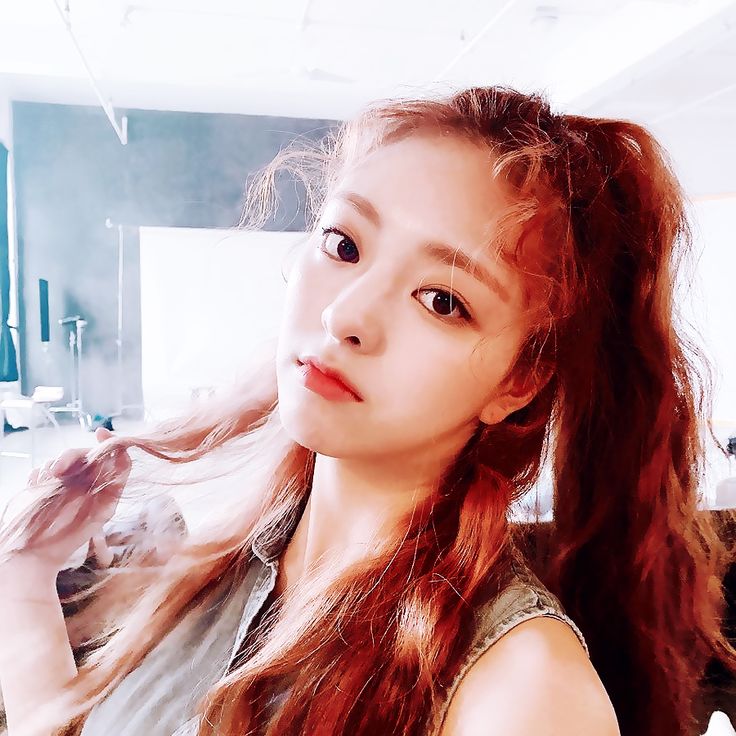 Itzy Shin Yuna Itzy Art Targaryen