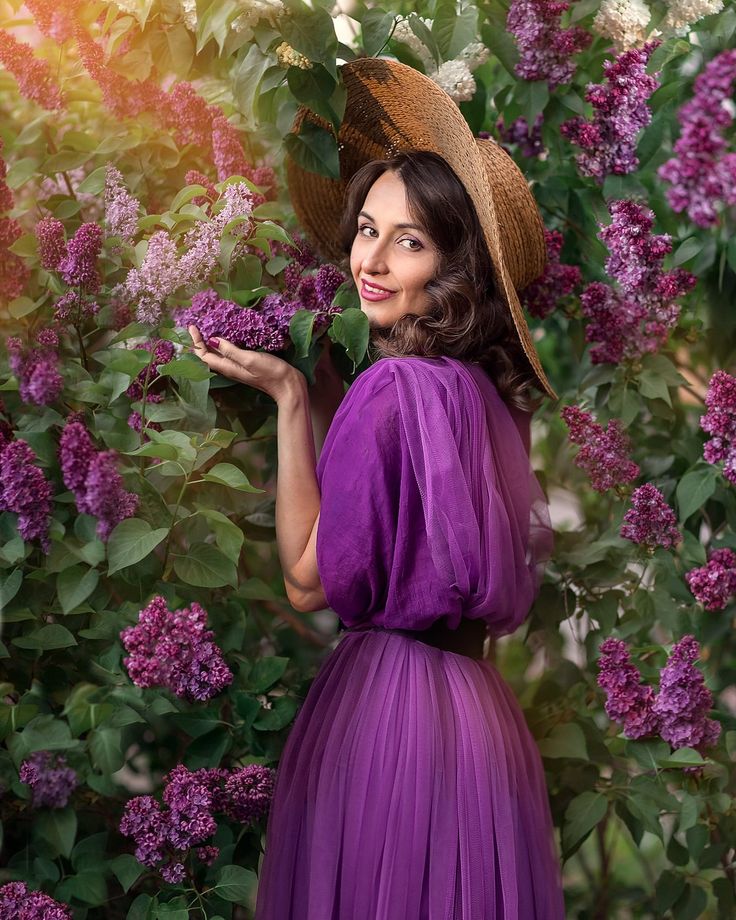 Lilac Девушка в сирени Сирень Фотосъемка Семейные фотосессии