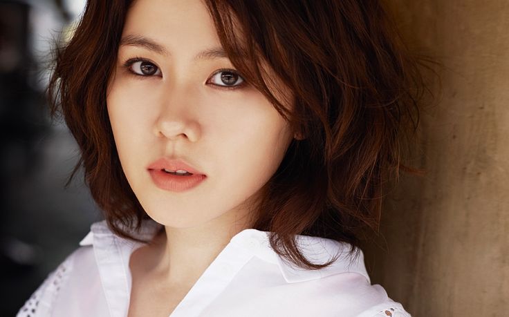 Korean Actress Ye Jin Son Picture Gallery My Wife Got Married Most Beautiful Bae Yong Joon
