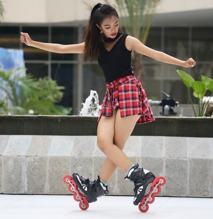 Pin By Tomomi On Inline Skating Roller Skating Outfits Skating Outfits Girls In Mini Skirts
