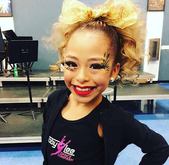 Areana On The Aldc Mini Team Dance Moms Minis Dance Moms Girls Dance Moms
