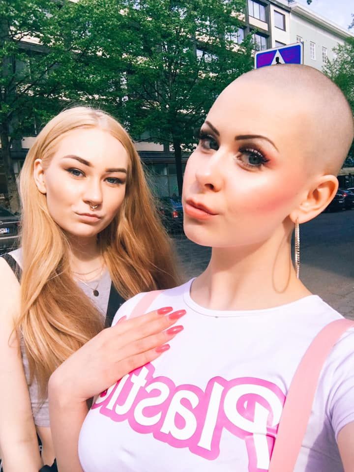 Pin By Michel Simon On Bald Nanna Shaved Head Women Bald Girl