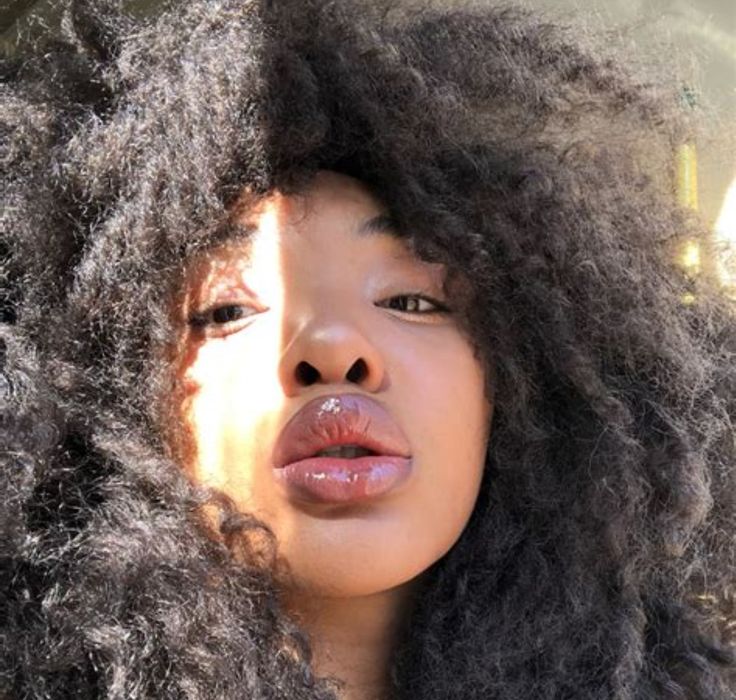 Pin By Olajuwon Patterson On Reference Big Lips Natural Beautiful Lips Juicy Lips
