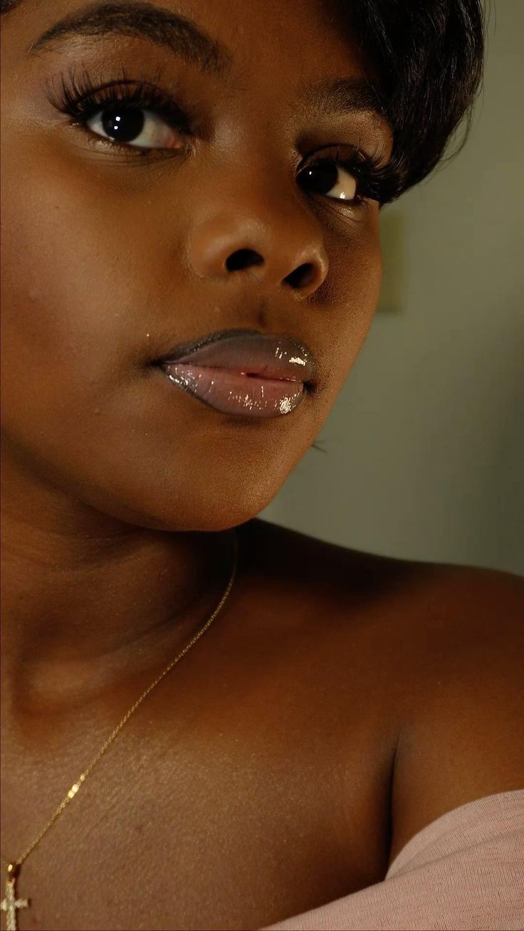 Morine Lifestyle Beauty Fashion Creator On Instagram New Lip Combo๐ซถ๐พ Hudabeauty Lip