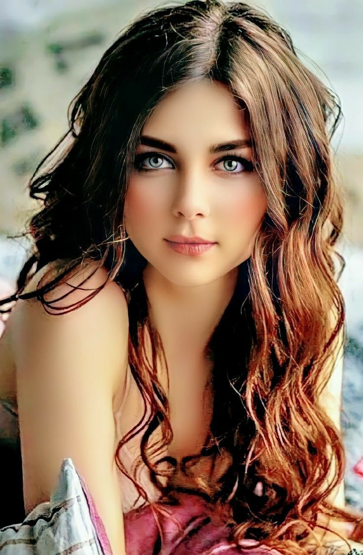Pin Di Dr Meera Hamdy Su البوم منوع Belle Donne Donne Bellissime Donne