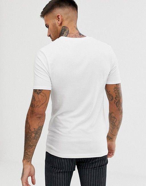 River Island River Island Muscle Fit V Neck T Shirt In White