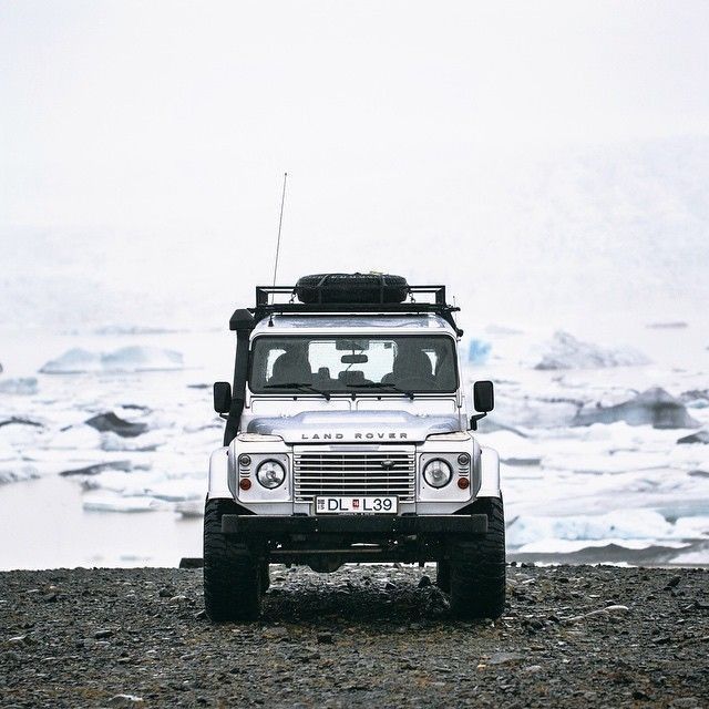Pin By πhb 2π On Defender Land Rover Land Rover Defender Expedition Vehicle