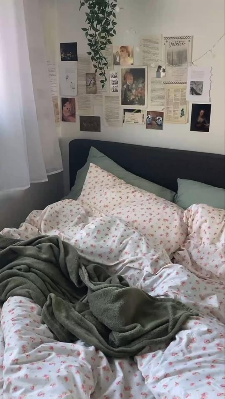 College Dorm Room Inspiration π§Έπ Yatak OdasΔ± IΓ§ Mekan Hayallerdeki