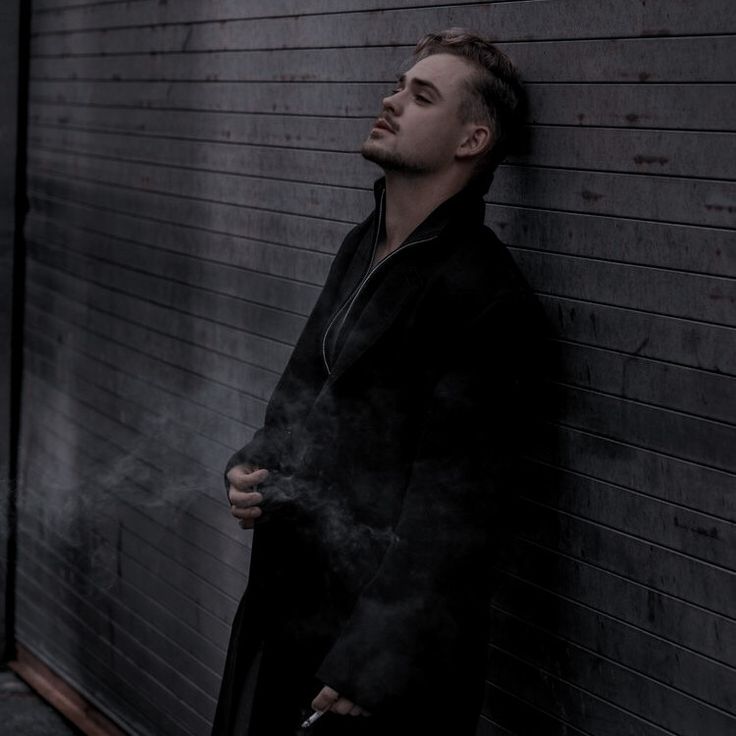 Pin By Emily Fridley On Film And Music Dacre Montgomery Body