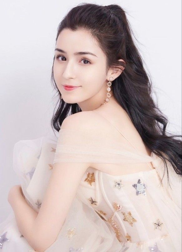 Pin By Tả Nhị Gia On Mỹ Nhân Chinese Beauty Beauty Beautiful Asian