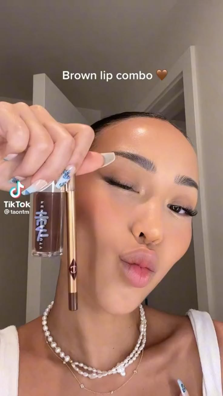 Brown Lip Combo π€ Gezicht Gezicht Make Up Kapsels