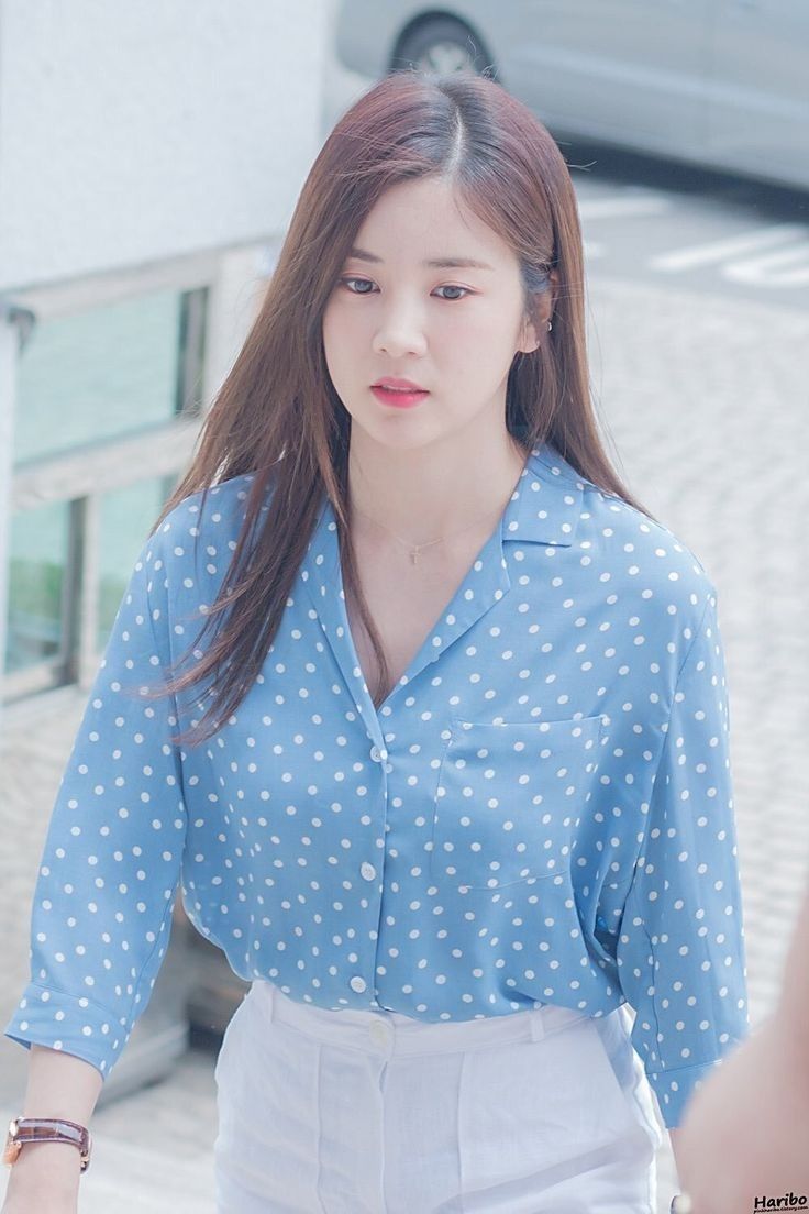 Extended Play Favorite Pins Beautiful Asian Girls Korean Girl Polka Dot Top Asian Beauty