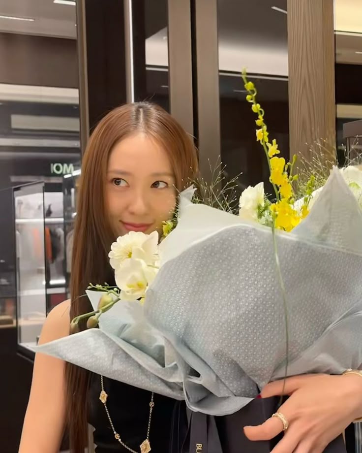 Pin By 🌻littleday🌻 On Krystal Jung👸🏻 Krystal Jung Jessica And Krystal Krystal