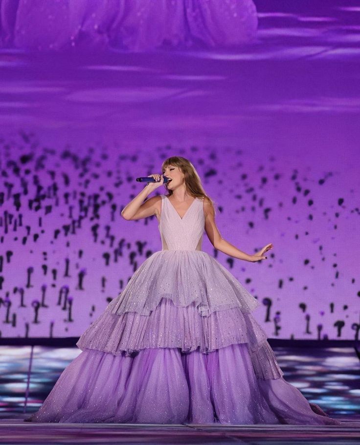 purple speak now dress, cupcake dress, speak now era, eras tour, Taylor ... purple speak now dress, cupcake dress, speak now era, eras tour, Taylor ...